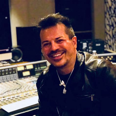 Meet Dom Capuano Voyage La Magazine La City Guide