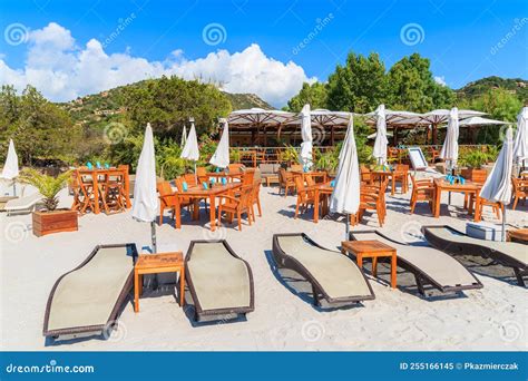 Пляж Паломбаггия остров Корсика 23 2015 ресторан на песчаных паломбагских пляжах Corsica