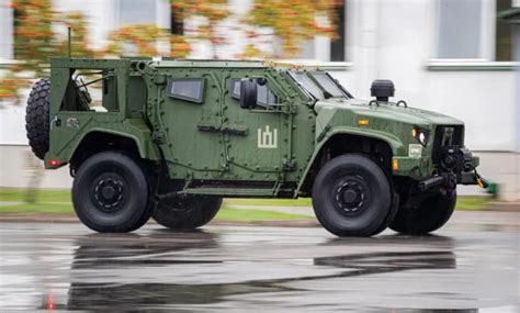 Lithuania Receives JLTV Armored Vehicles M Dergi