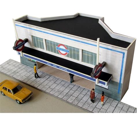 London Underground Kingsway Models