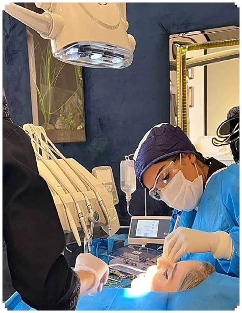 درباره ما کلینیک دکتر الهه صادقی