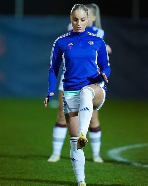 Frosh Taiwo On Twitter Anamxrkovic My Crush Https T Co NjabsFqxTd Twitter