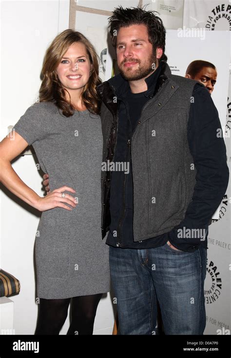 James Roday And Maggie Lawson Married In Real Life