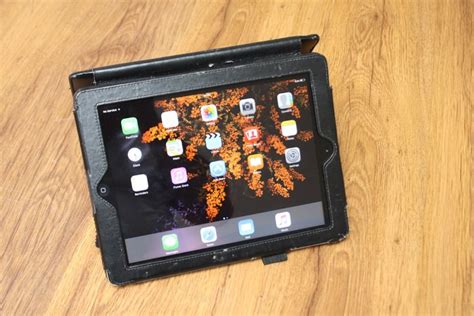 Apple IPad 2 WiFi 3G 64GB Model A1396 With Very Catawiki