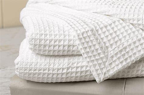 Santa Grace Honeycomb Thermal Waffle Blanket 100 Cotton Queen White
