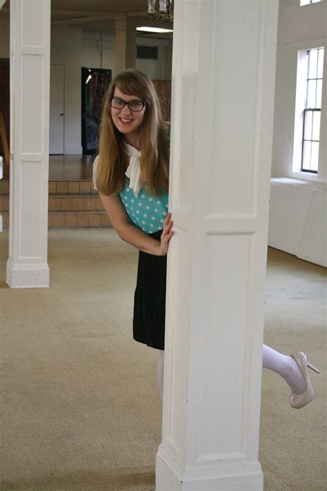 Darling Dentelle Dotted Half Note