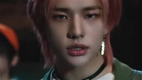 آهنگ رو از روی یه بخش کوچیک از موزیک ویدیو حدس بزن، چندتا رو درست گفتی