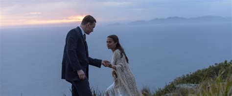 The Light Between Oceans Movie Review 2016 Roger Ebert