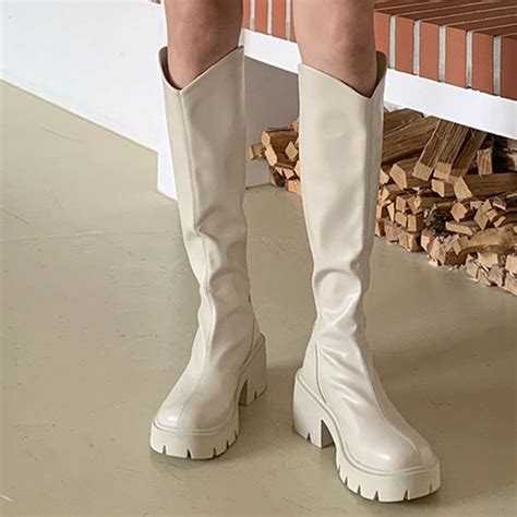 굽7cm225~250 통굽 롱부츠 키높이 롱워커 가보시 통넓은 빅사이즈 하비 절개 브이컷 스퀘어 가죽 스웨이드 앵클 미들 첼시 로퍼 웨지힐 하객룩 기모 겨울 연말룩 니곤 신발