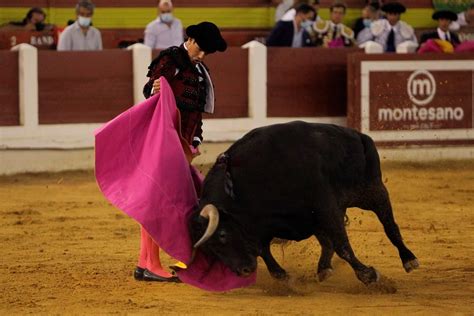 Manzanares Homenajea A Borja Domecq Indultando A Palangrero En Mérida