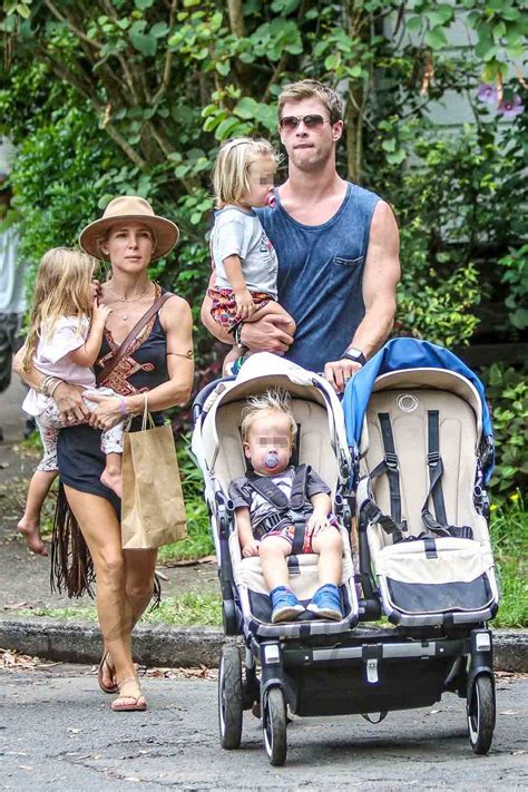 Elsa Pataky Y Chris Hemsworth Vacaciones Familiares