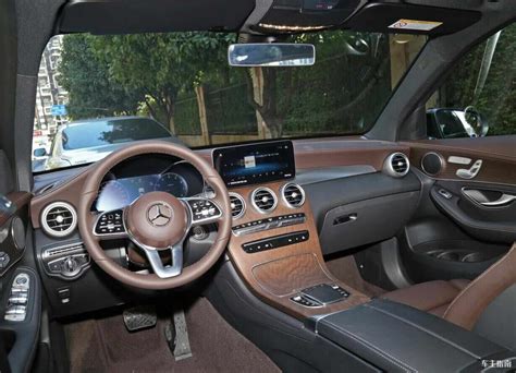 奔驰glc2025款报价及图片，新款奔驰glc2025款图片 车主指南