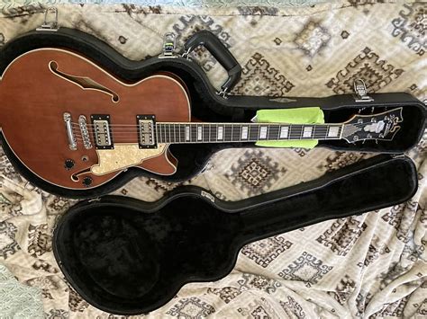 Dangelico Premier Series Ss Xt Premier Ss With Hard Case Reverb