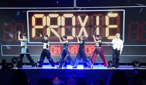 Proxie จัดเต็มโชว์เคสคัมแบ็กซิงเกิ้ล ตบปาก ปล่อยข่าวดีปีหน้า 2024