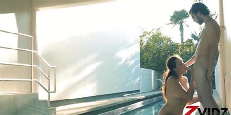 Zvidz Swimmer Anastasia Black Orally Pleasured And Fucked