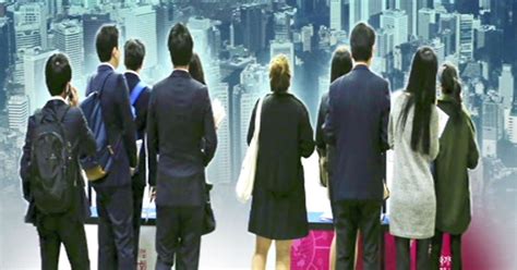 여기저기 만연한 성차별 채용과정 투명성 높이려면