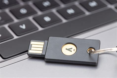 9 Best Hardware Security Keys For Two Factor Authentication [2025]