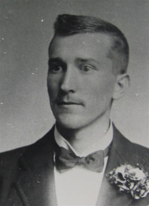 Tienie Riekert Image 1