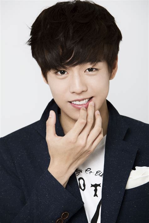Lee Hyun Woo Cutest Smile