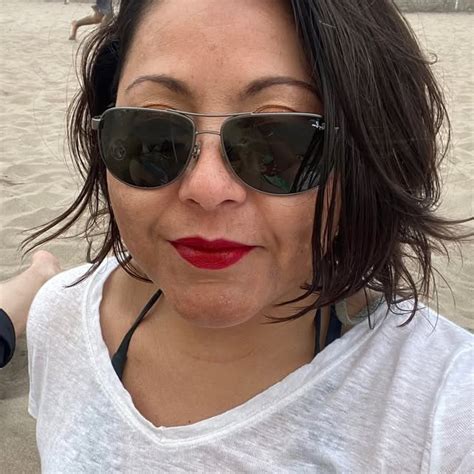 Estupor Estupor • Threads Say More