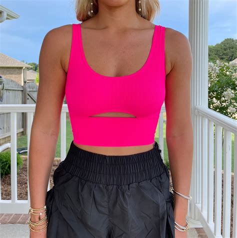 Cutout Crop Hot Pink 128