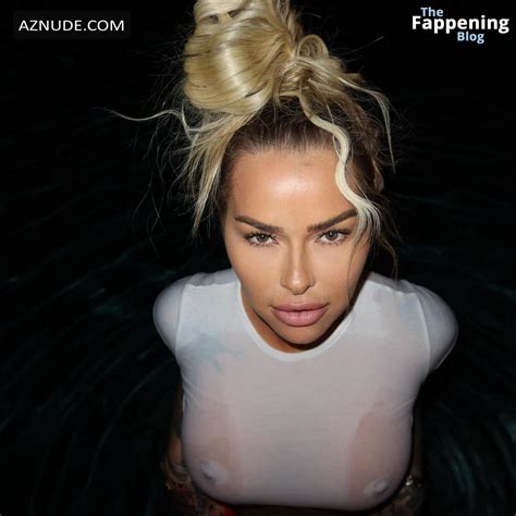 Nara Ford Strips Down To Sexy Poolside Look Aznude