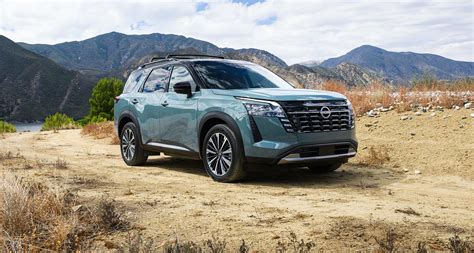 2026 Nissan Pathfinder First Look Capital One Auto Navigator