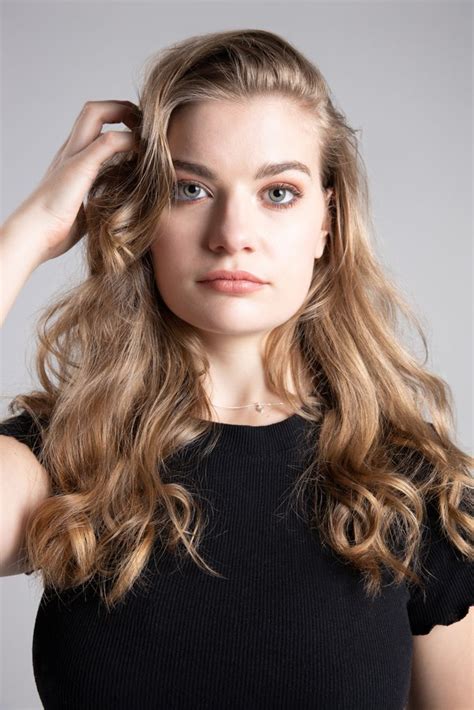 Tara Ein Model Aus Sydney Australia