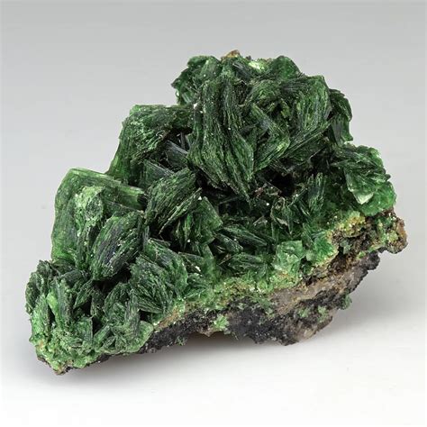 Torbernite Properties Formation Occurrence Uses Geology Science