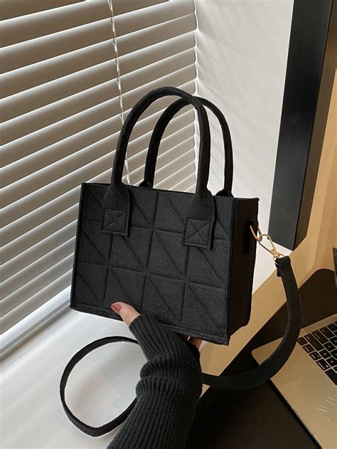 Bolsa Quadrada Mini Detalhe Do Ponto Stylish School Bags Bags Classy Purses
