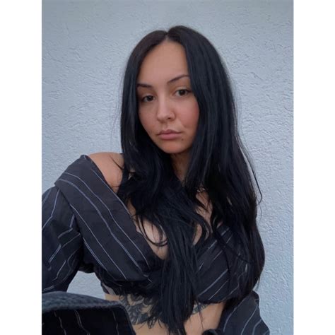 Thumbs Pro Sex Is Art Passion Is Love