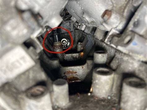 Need Help Identifying This Connector Sensor Under Water Passage Tube