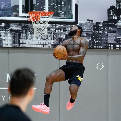 Nike LeBron 20 представлены официально - Дата релиза, фото, где купить