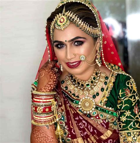 Aarti Panchals Instagram Twitter And Facebook On Idcrawl