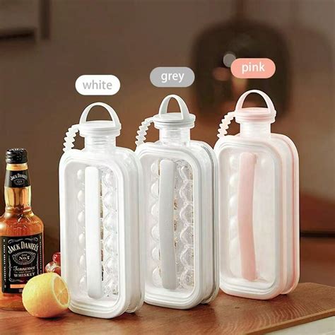 Summer Lce Hockey Maker Lce Cube Tray With Lid Large Capacity Lce Ball Shaped Lce Cube Maker