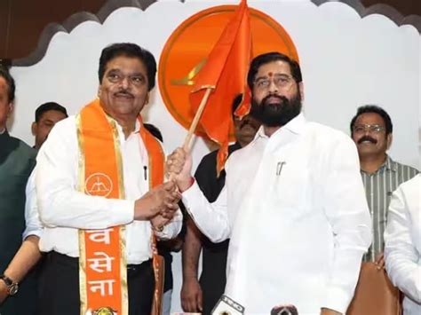 डॉ दीपक सावंतांना मंत्रीपदाचा दर्जा कुपोषण निर्मूलन टास्क फोर्सचे अध्यक्ष Mumbai Marathi News