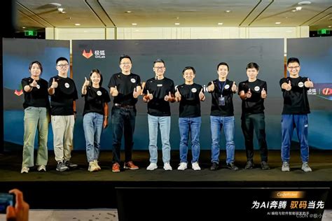 全球首款 pc 原生的ai 编程与软件智能研发助手驭码 coderider 正式发布！ csdn博客