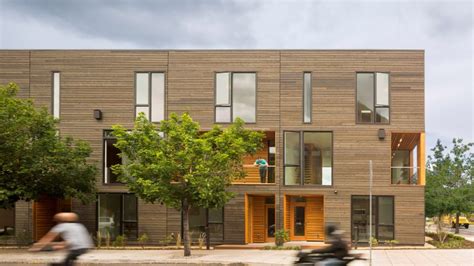 Hacker Architects Designs Housing In Central Oregon For Outdoorsy Types