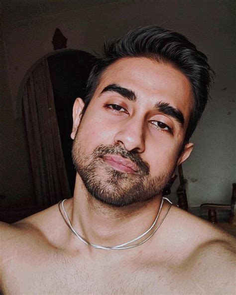 First Time Posting My Face On Reddit Hope U Like Me😅 Scrolller