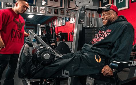 Shaun Clarida Age Height And Weight Of The Mr Olympia 2022 212