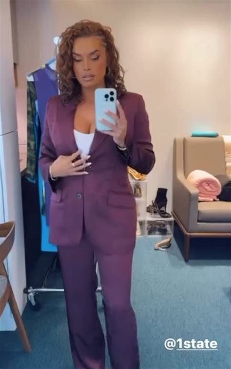 Outfit For ‘speak Ig 6424 Rjoytaylor