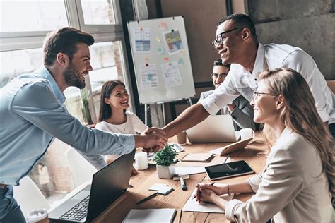 Kontakt AXIOMTEK DEUTSCHLAND GmbH