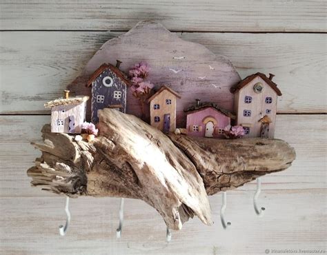 Ключница настенная с домиками Сиреневый закат дрифтвуд заказать на Ярмарке Мастеров