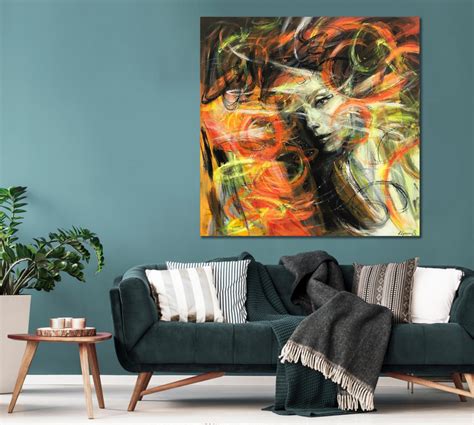 Картина на полотні арт дівчина абстракція вогонь полумя петлі осінь 60х60 см фото відгуки
