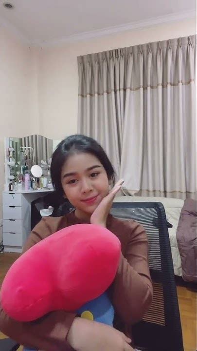 မြန်မာသီချင်းနဲ့ ဖုန်းသီရီကျော် Youtube