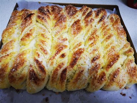 【椰蓉面包的做法步骤图，椰蓉面包怎么做好吃】啊卜卜下厨房