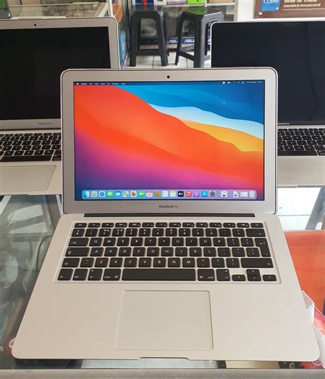 MacBook Air 2015 Intel Core i5 13 inch 4/128