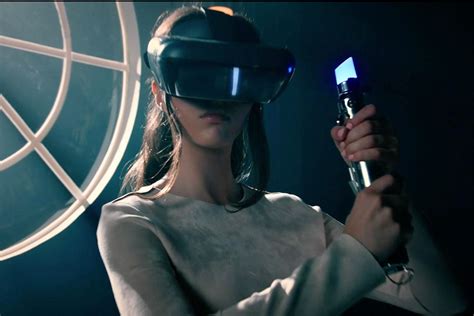 Disney Introduces Ar Headset Developed In Partnership With Lenovo And Lucasfilm Realgear