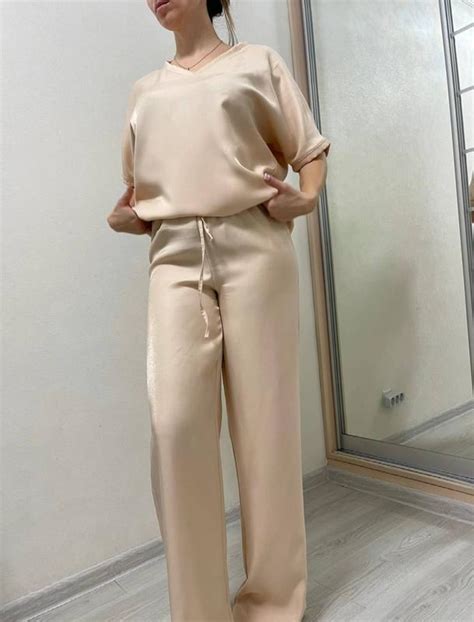 Костюм — ціна 990 грн у каталозі Брючні костюми Купити жіночі речі за доступною ціною на Шафі