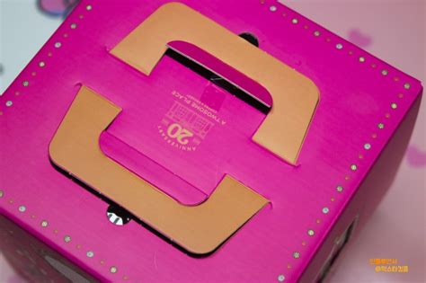 투썸 케익 투썸플레이스 추천 윈터 스트로베리 초콜릿 생크림 케이크 후기 가격 칼로리 영양정보 네이버 블로그